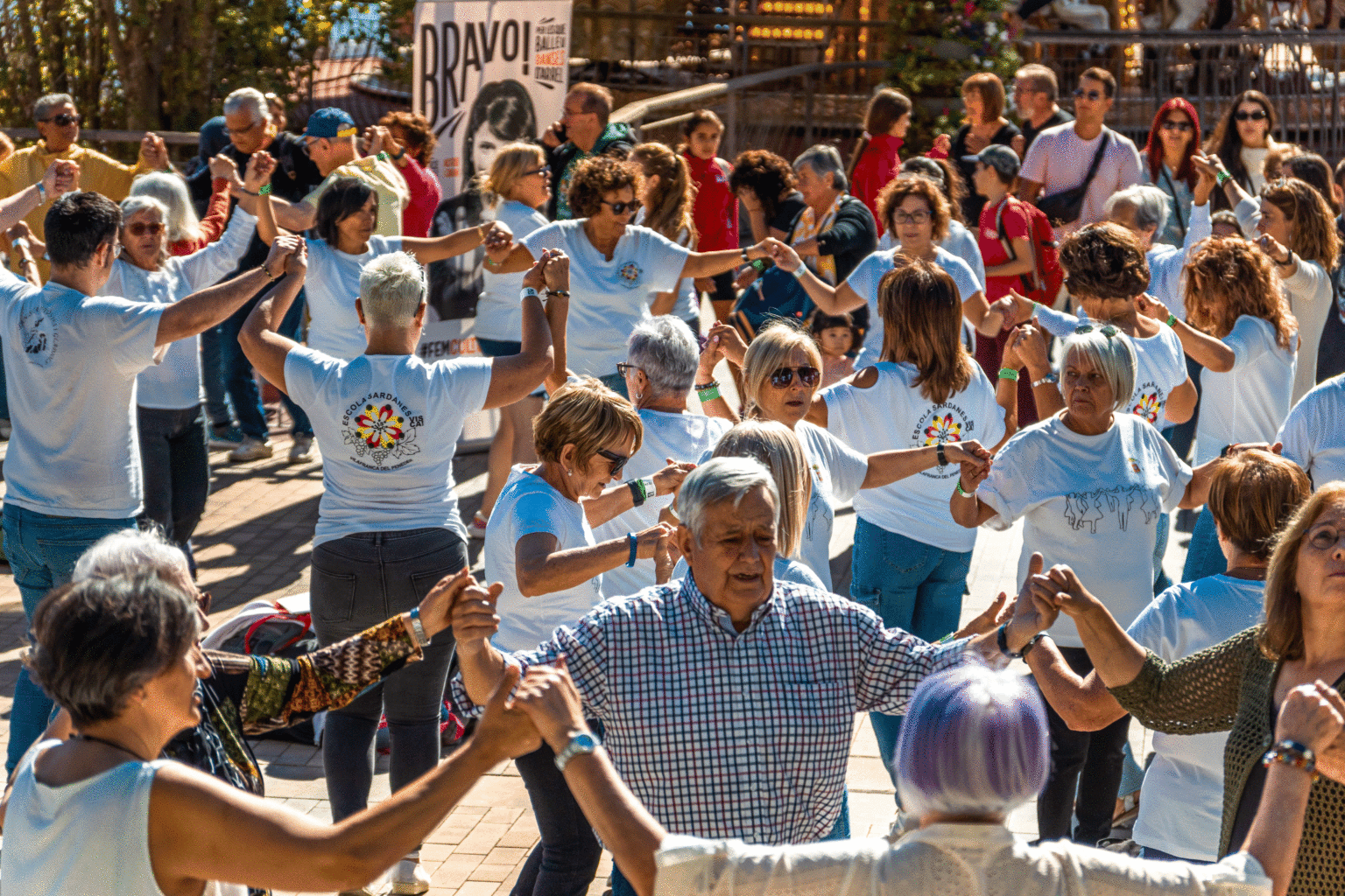 La Sardane - Ici en région